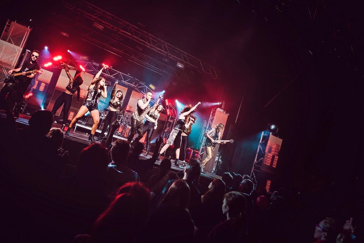 Album photos - Festivals 2015 | Famous : Revue Musicale, Groupe de ...